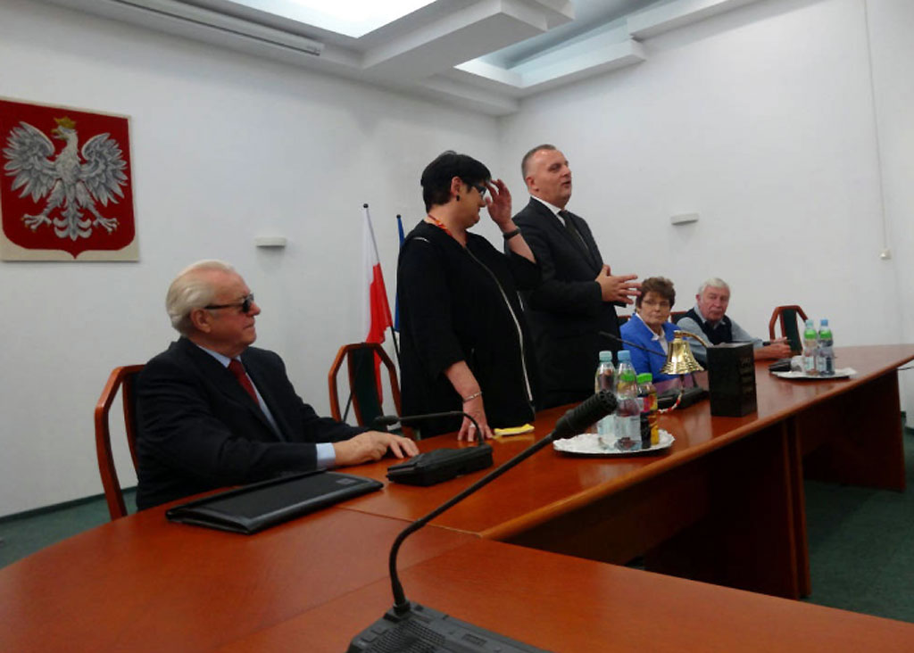Ehrenmedaille für Irmgard Vogelsang und Herbert Monkowski ...